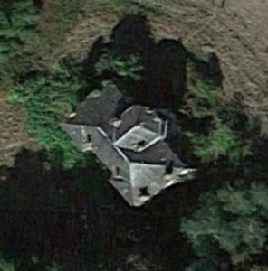 Mango Mansion / Manoir Mango